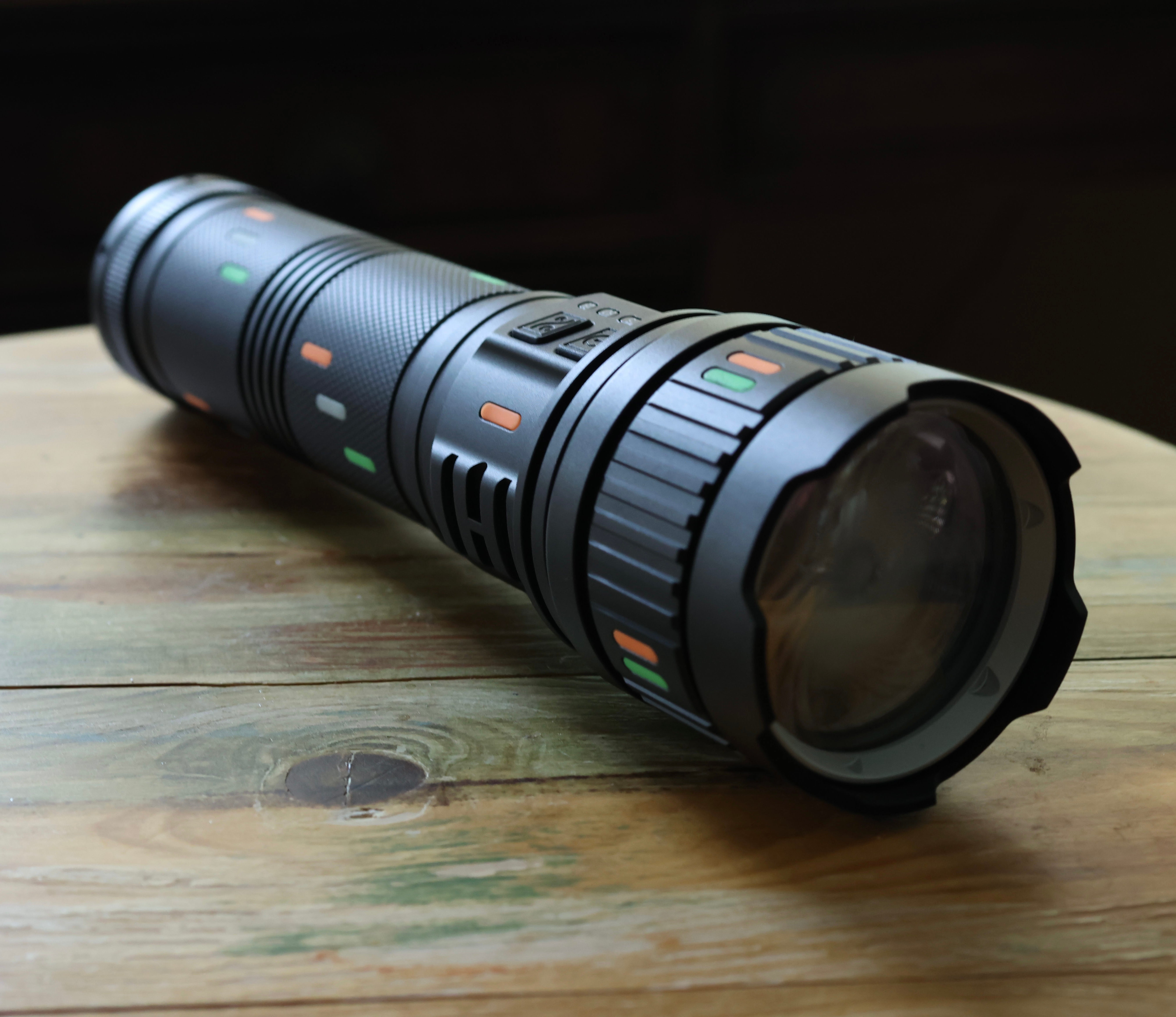 “White Laser” 90W Flashlight, 10,000 Lumens, USB-C (Tinker Tavern ...