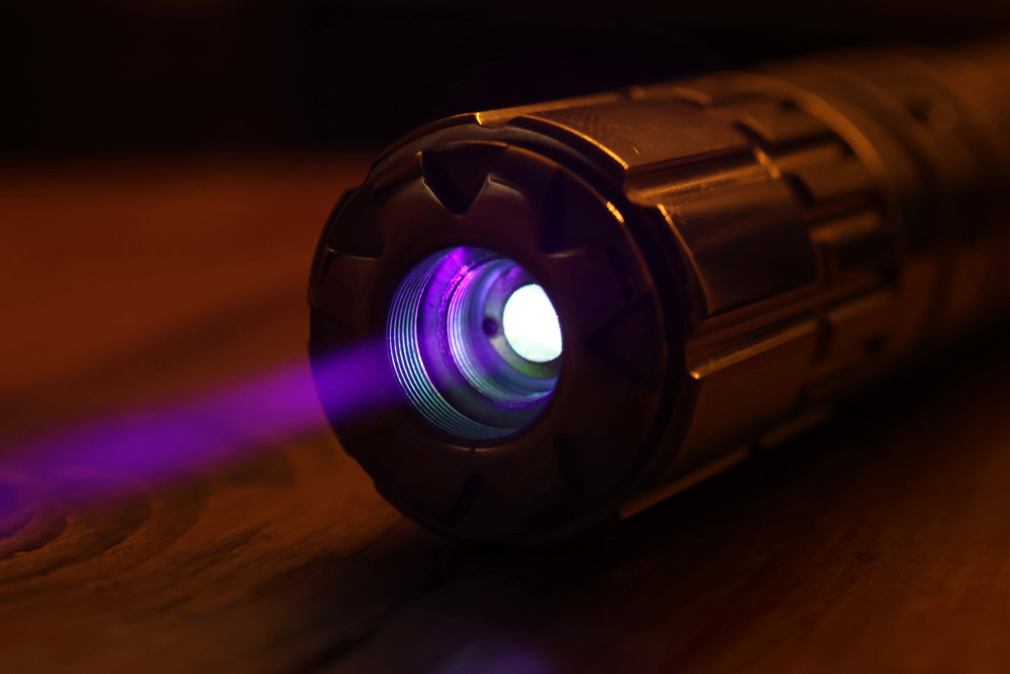 "Valkyrie" 520nm Laser Pointer, Green (Tinker Tavern) – Tinker Lasers