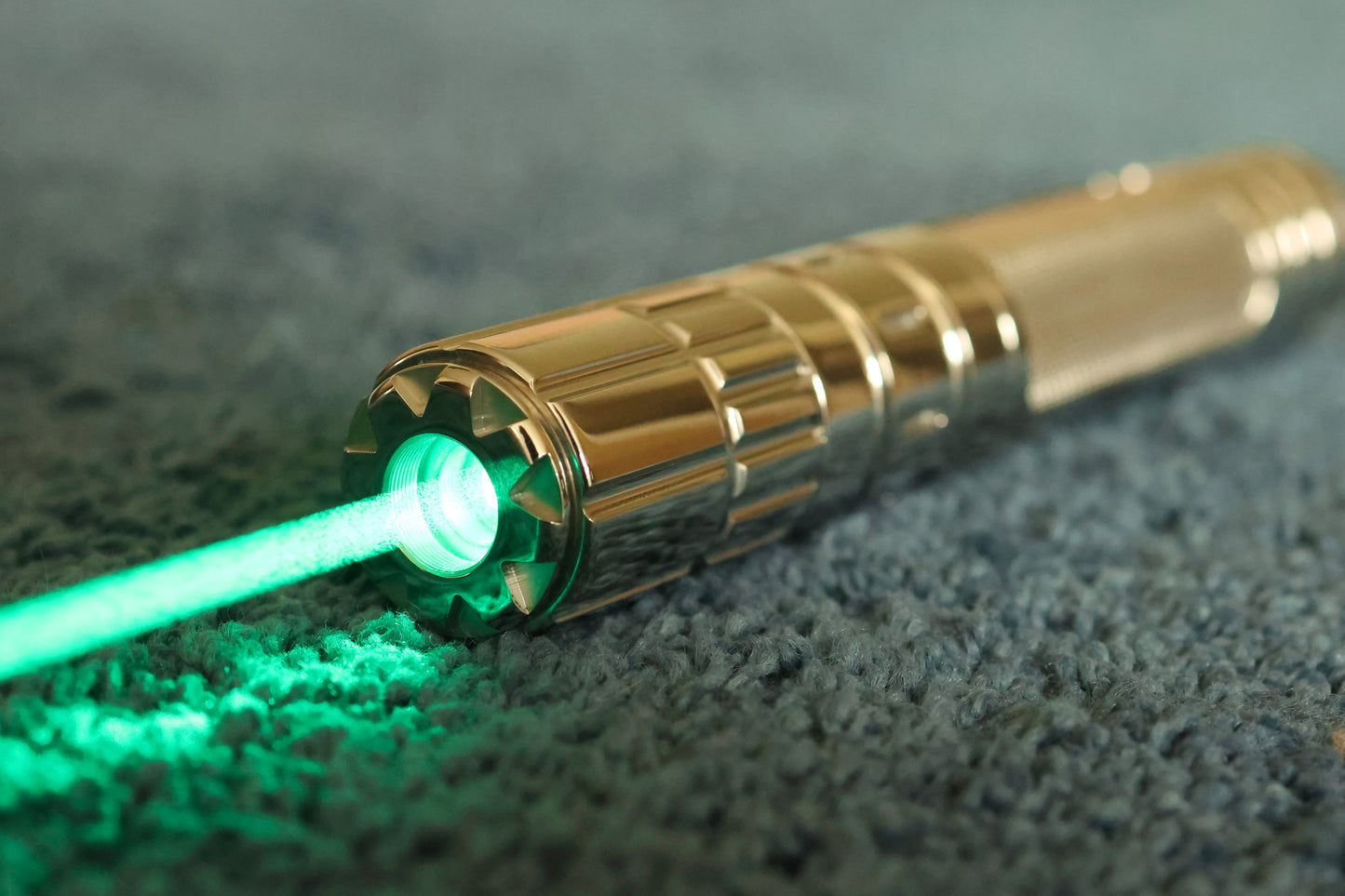 "Valkyrie" 505nm Laser Pointer, Mint Green (Tinker Tavern) – Tinker Lasers