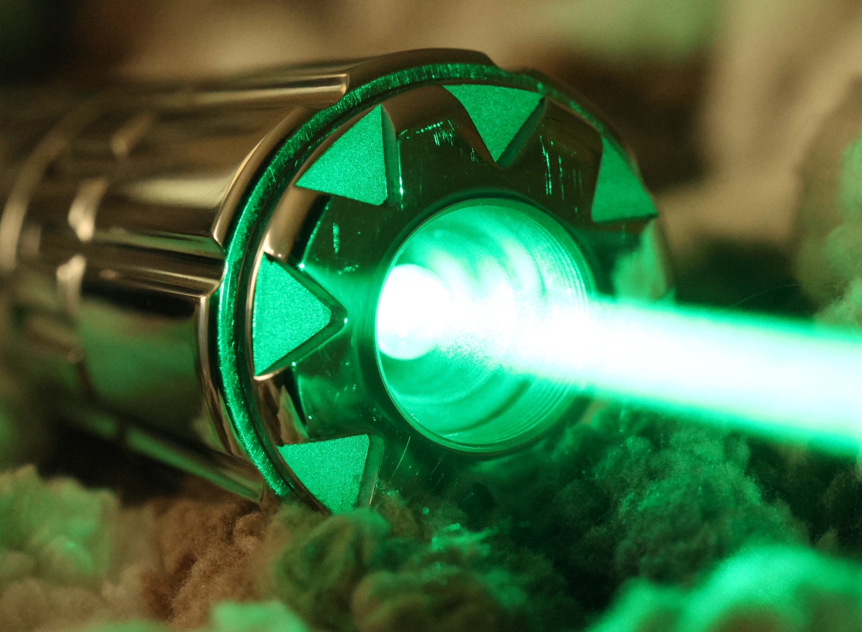 "Valkyrie" 505nm Laser Pointer, Mint Green (Tinker Tavern) – Tinker Lasers
