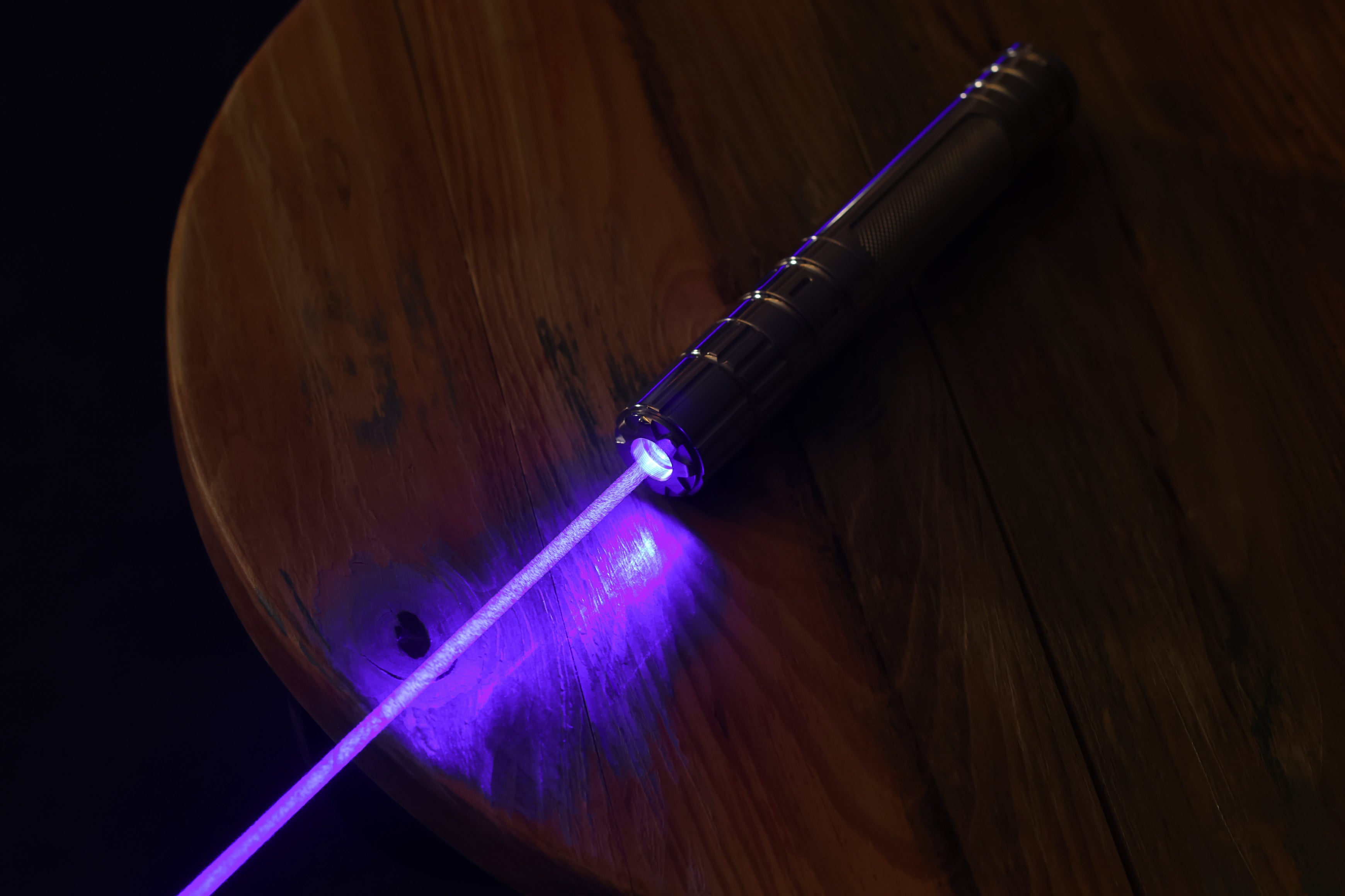 "Valkyrie" 425nm Laser Pointer, Indigo (Tinker Tavern) – Tinker Lasers