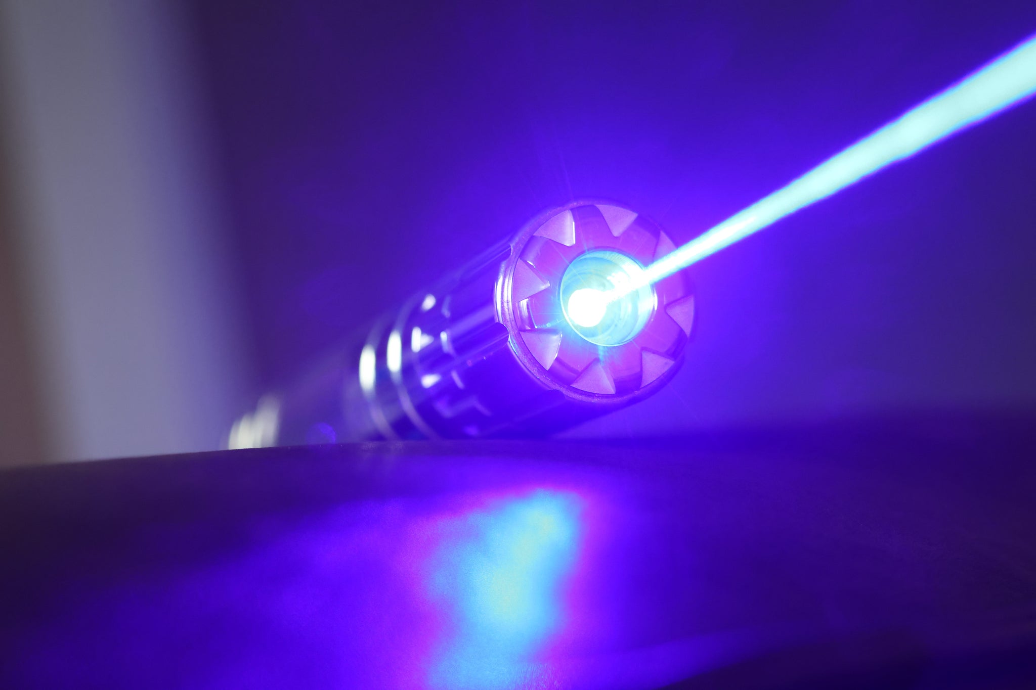 "Valkyrie" 450nm Laser Pointer, Blue (Tinker Tavern) – Tinker Lasers