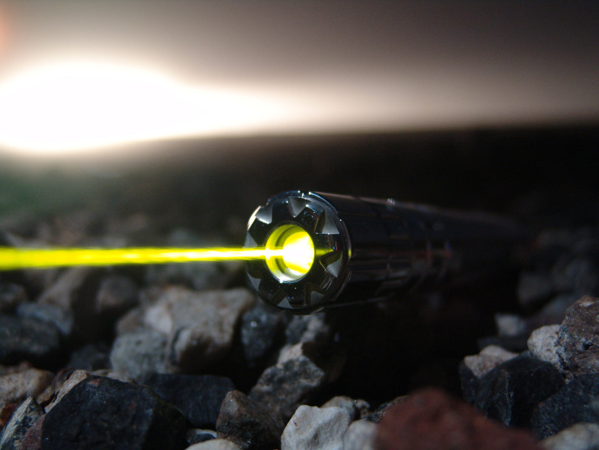 "Valkyrie" 573nm Laser Pointer, True Yellow (Tinker Tavern) – Tinker Lasers