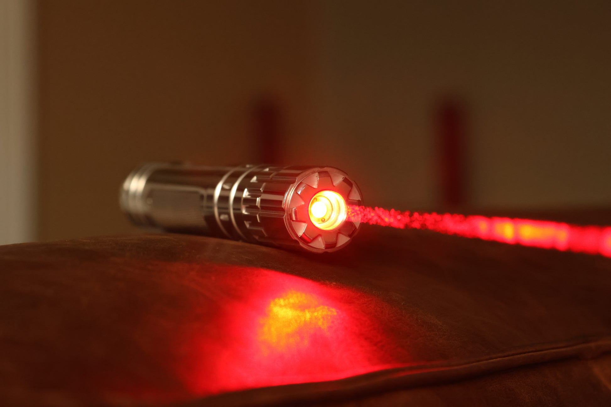 "Valkyrie" 638nm Laser Pointer, Red (Tinker Tavern) – Tinker Lasers